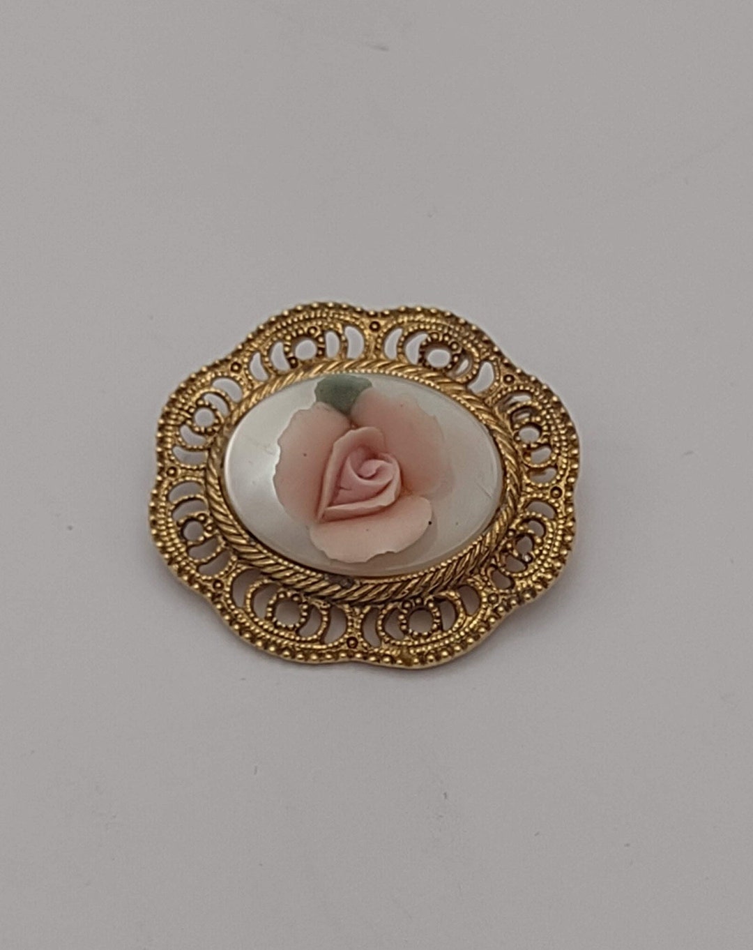 1928 Mfg Co. Vintage 1928 Pink Rose Pin Pink Porcelain Rose - Etsy