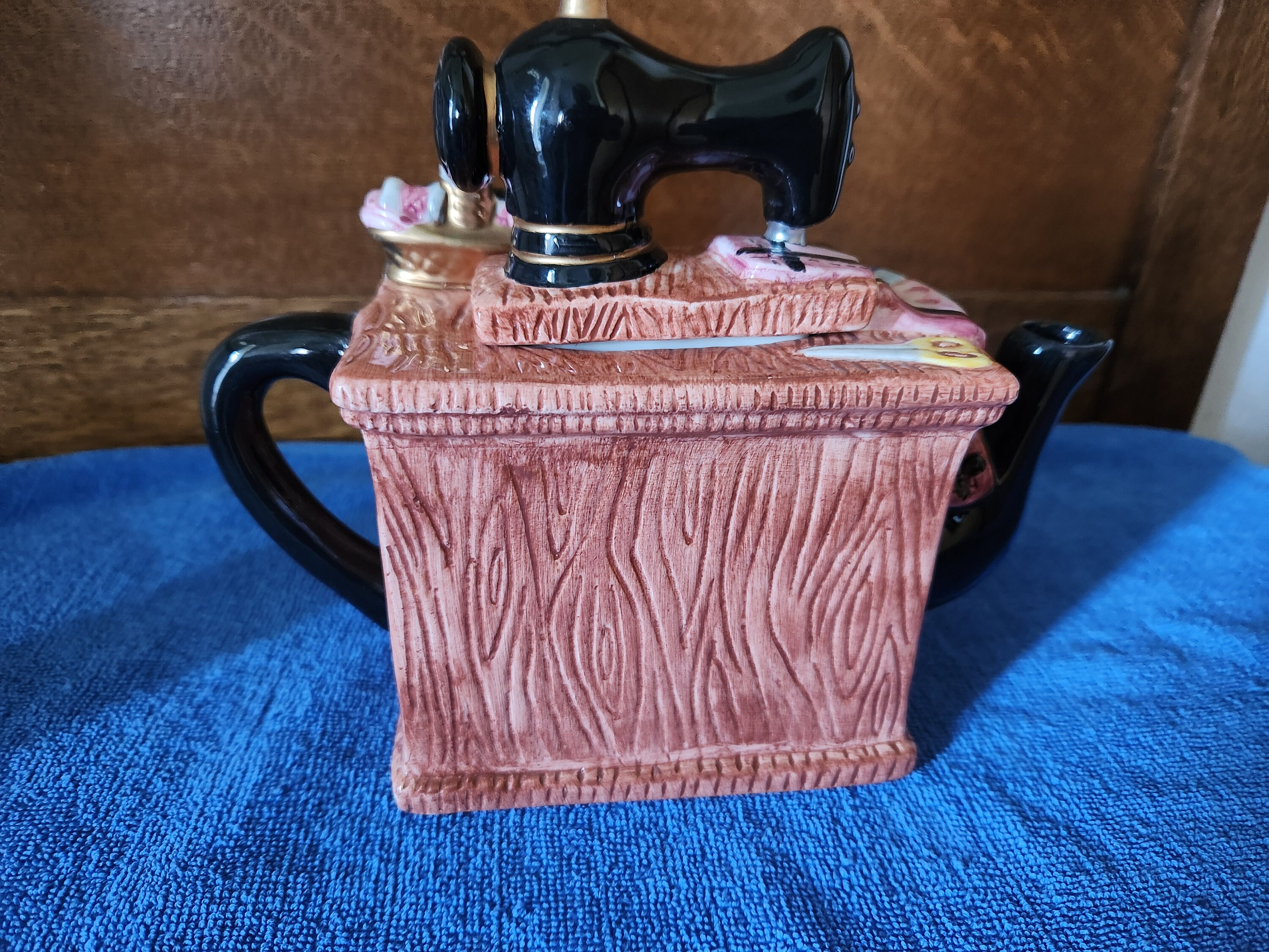Vintage Collectible Sewing Machine Teapot - Etsy