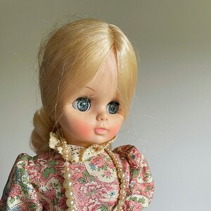 Vintage Effanbee 1960's Doll Blonde Doll Floral Dress 14" Tall Pearl ...