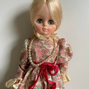 Vintage Effanbee 1960's Doll Blonde Doll Floral Dress 14" Tall Pearl ...
