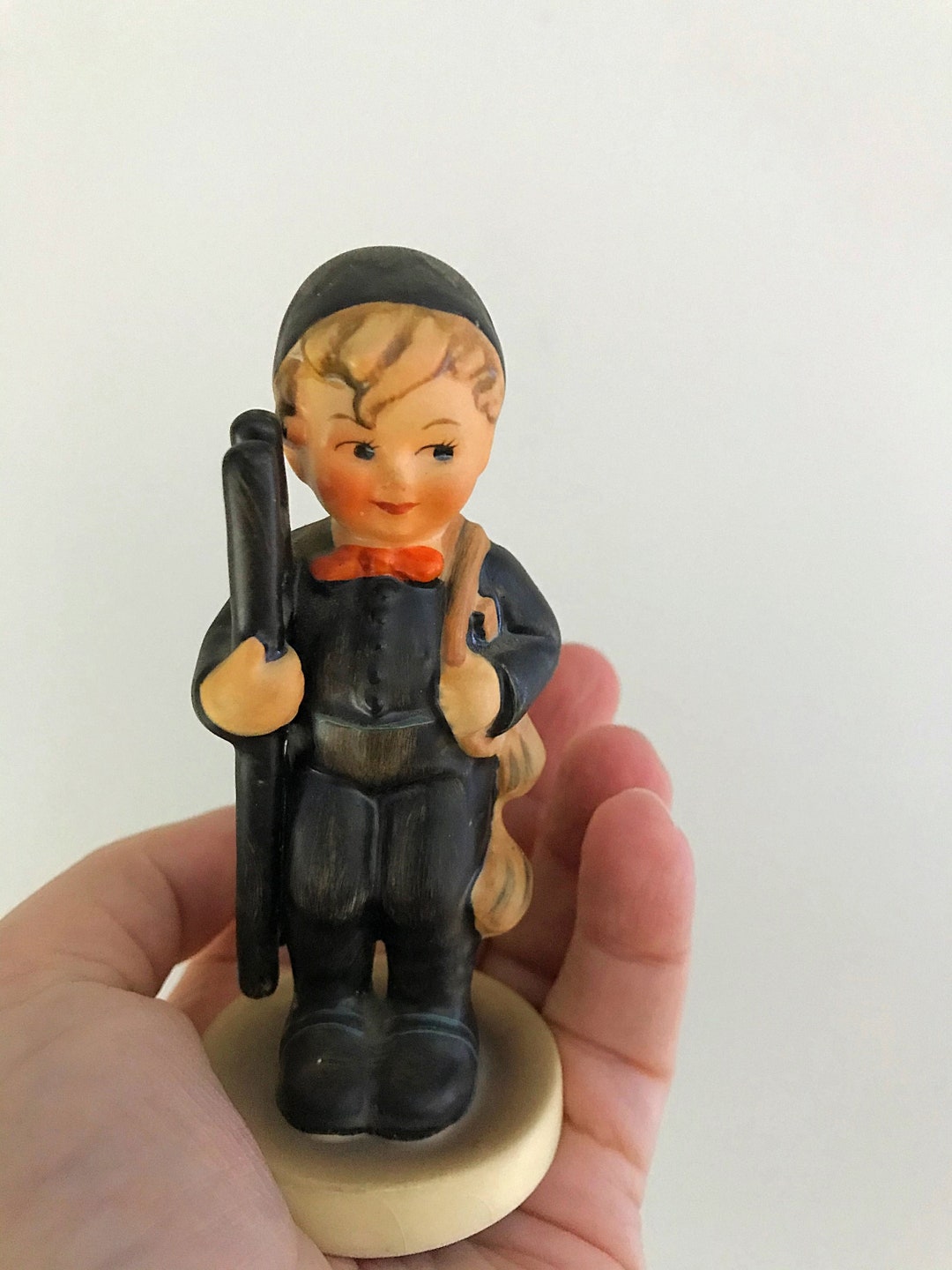 Vintage Hummel Chimney Sweep Figurine TMK-3SS 1960-1972 12/20 Vintage ...