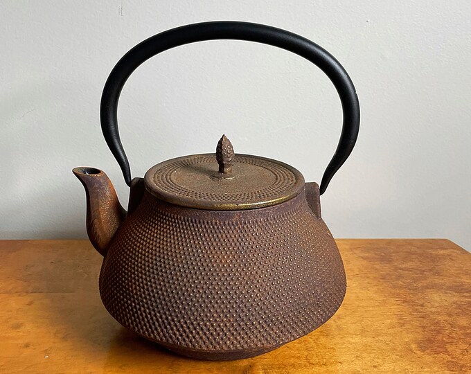 Vintage Japanese Nambu Tekki Teapot Large Iron Kettle Folk Art Japan Tetsubin Kettle Japanese ...