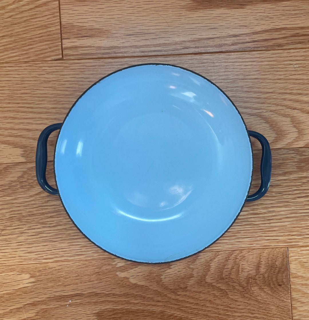Vintage Enamelware Pan Small Handled Paella Pan Two Tone Blue MCM ...