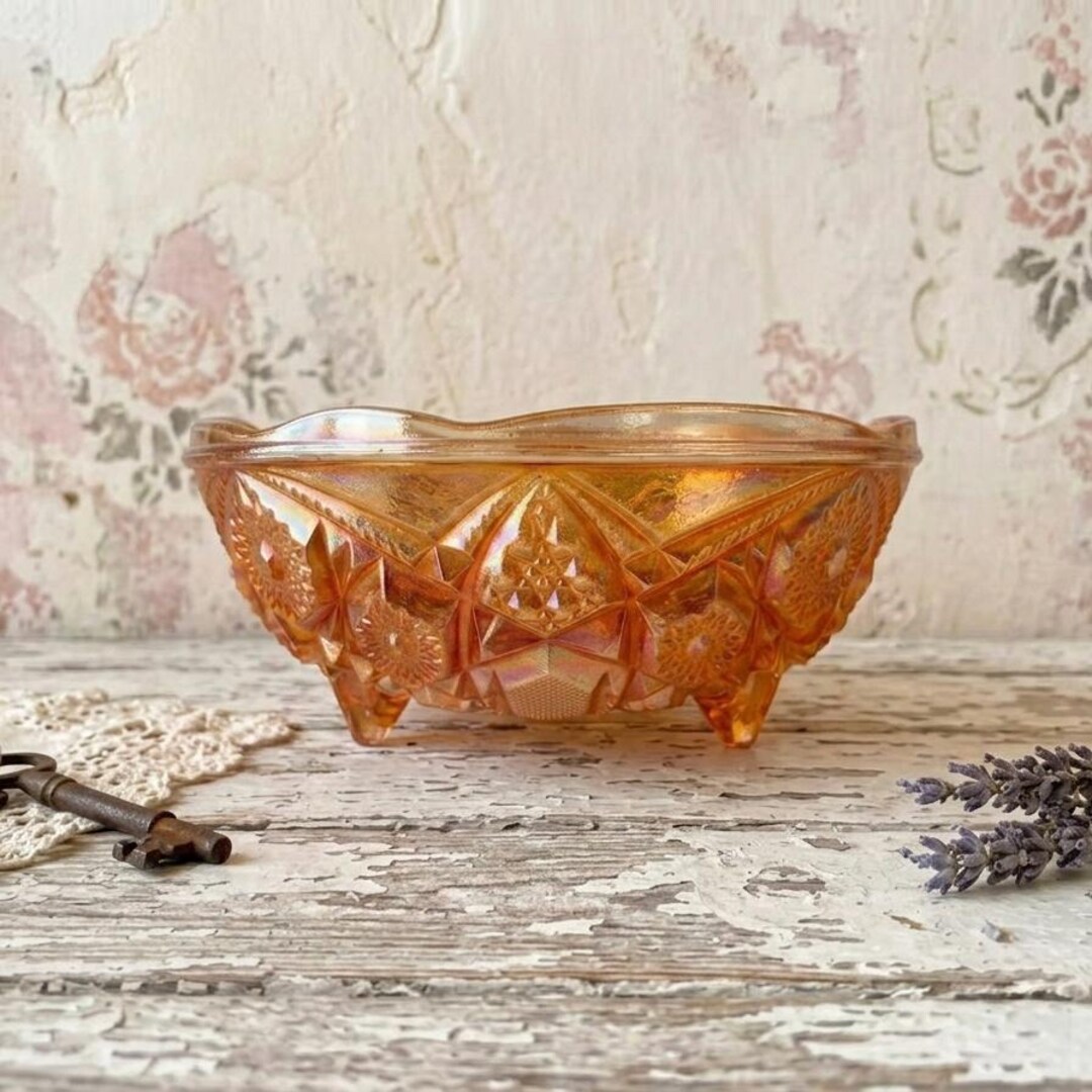 Vintage Marigold Carnival Glass Bowl: Jeannette Mckee Fentec Pattern - Etsy