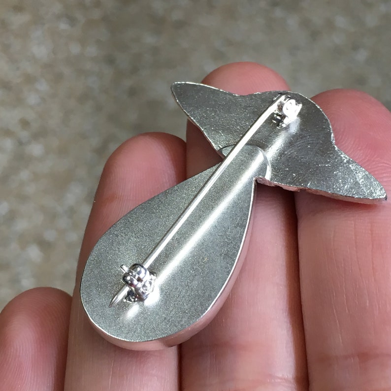 Spaceship Pin - Etsy