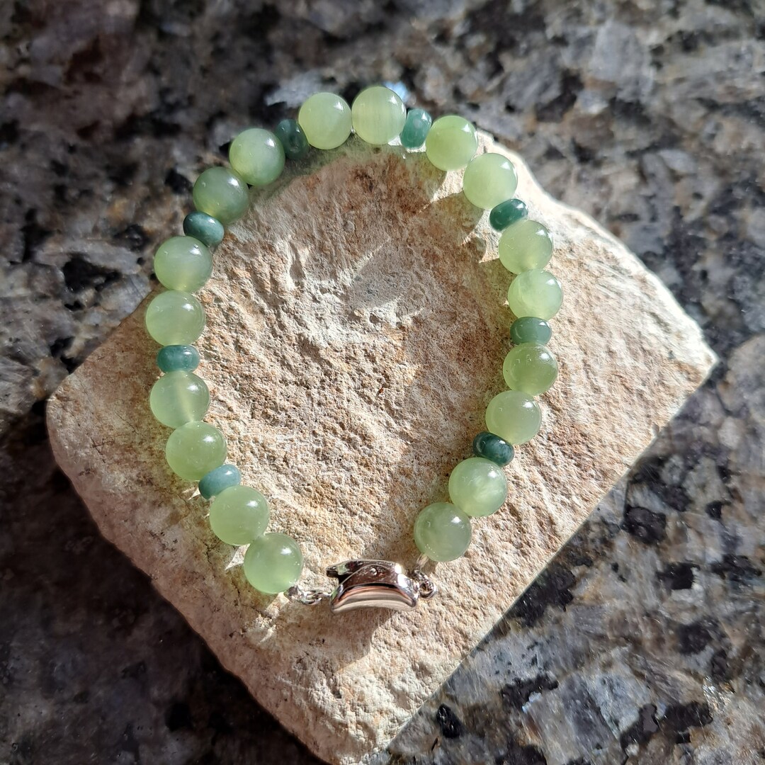 Light Minty Green Siberian Cat's Eye Nephrite Bracelet #2 - Etsy