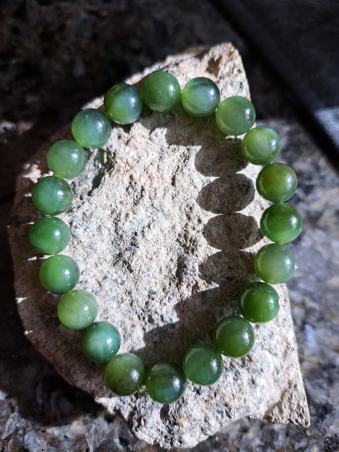 Siberian Cat's Eye Green Nephrite Bracelet - Etsy