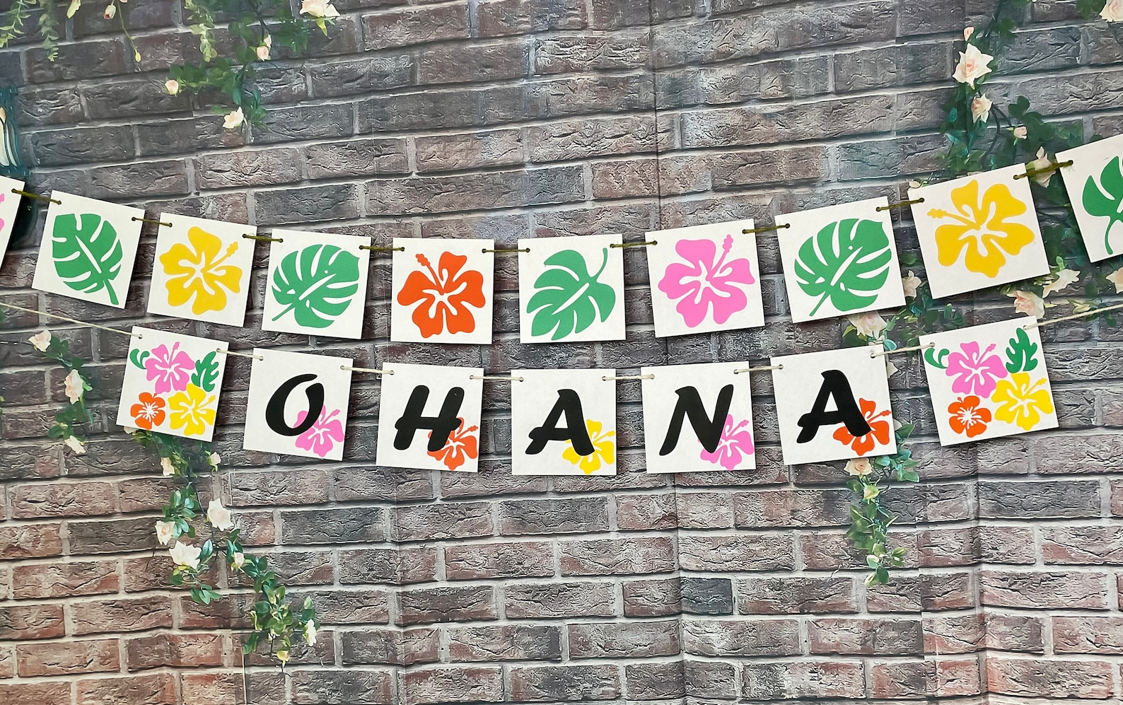 Ohana Hawaiian Banner: Tropical Party Decor - Etsy