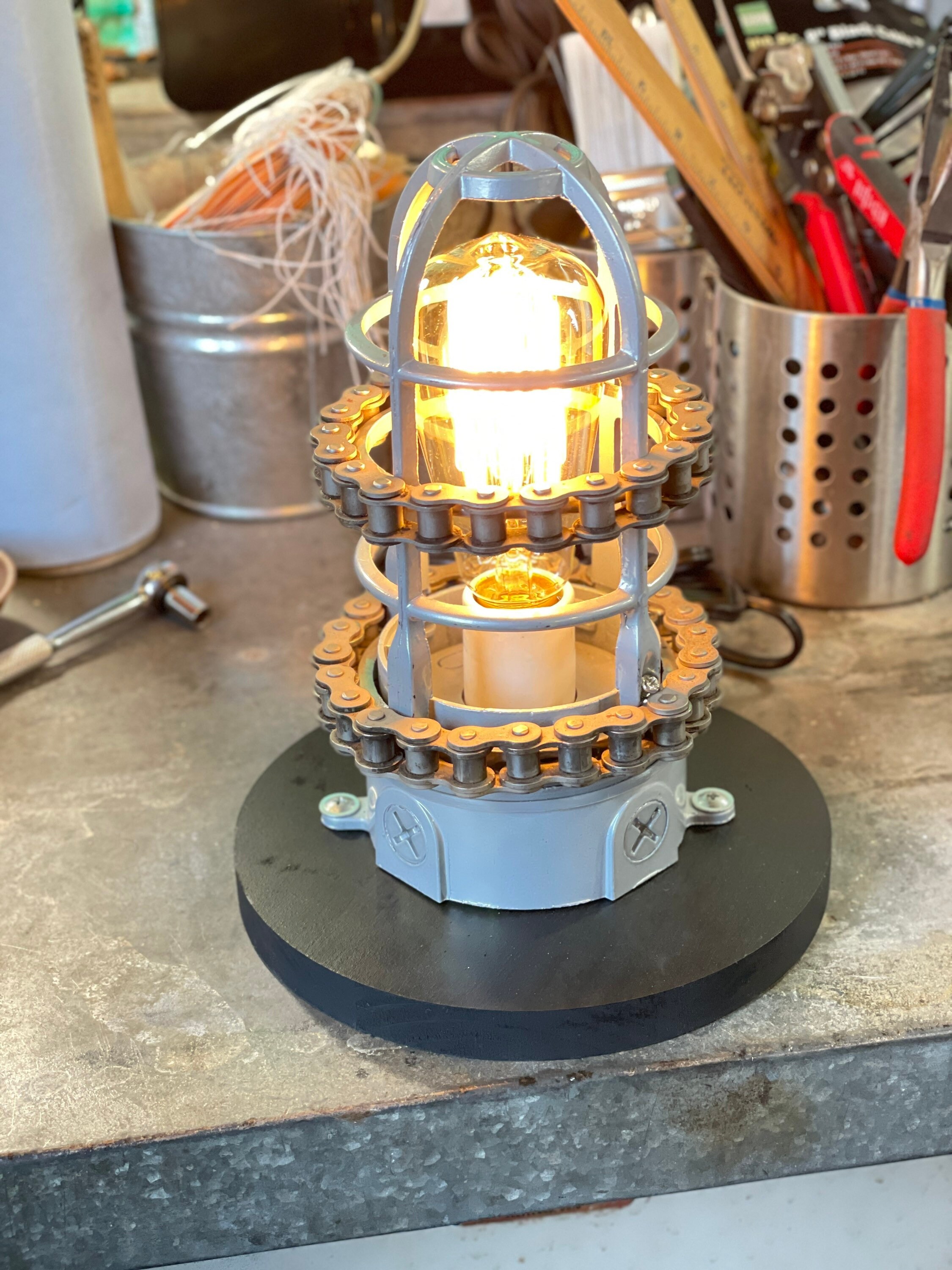 Moto Themed Desk Lamp, With Motorcycle Chain and Edison Bulb - Etsy
