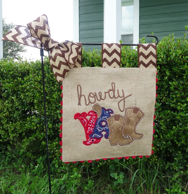 Burlap Garden Flag Howdy Yall Flag Matching Chevron Tabs - Etsy
