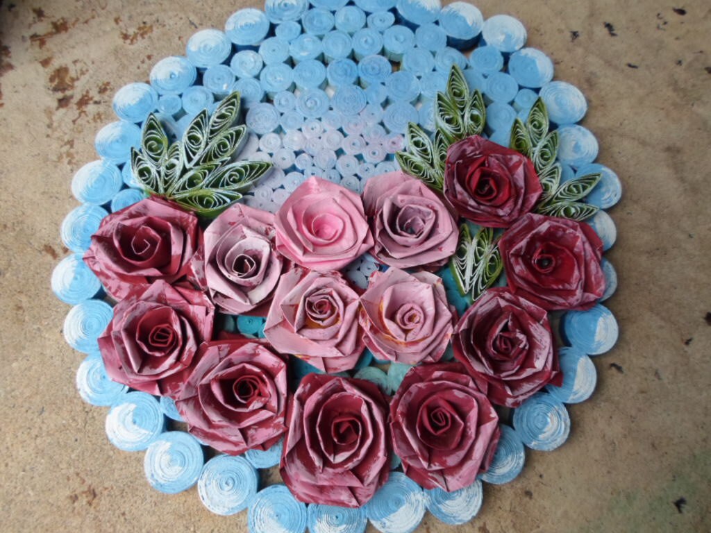 Round wall hanging Paper roses Home decor Cottage Chic Red | Etsy