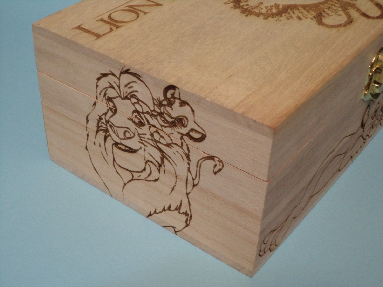 Etched Wood Lion King Trinket Box - Etsy