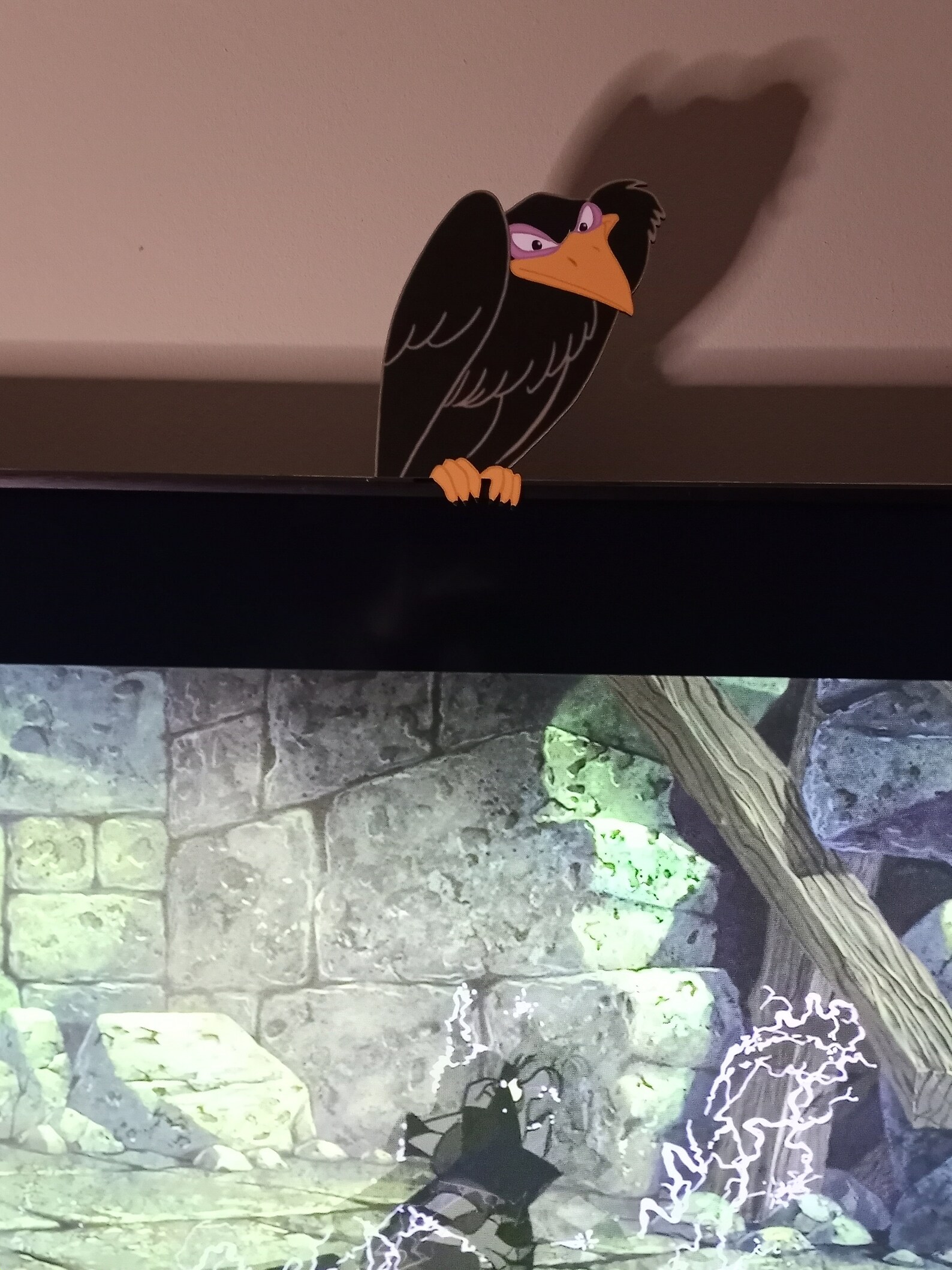 Diablo the Raven TV / Computer Monitor Peeking Pal - Etsy