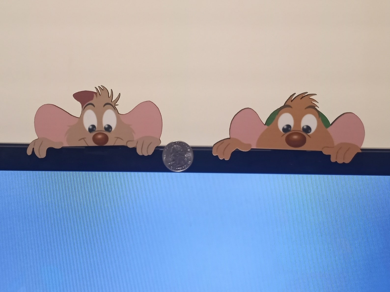 Jaq and Gus TV / Computer Monitor Peeking Pals - Etsy