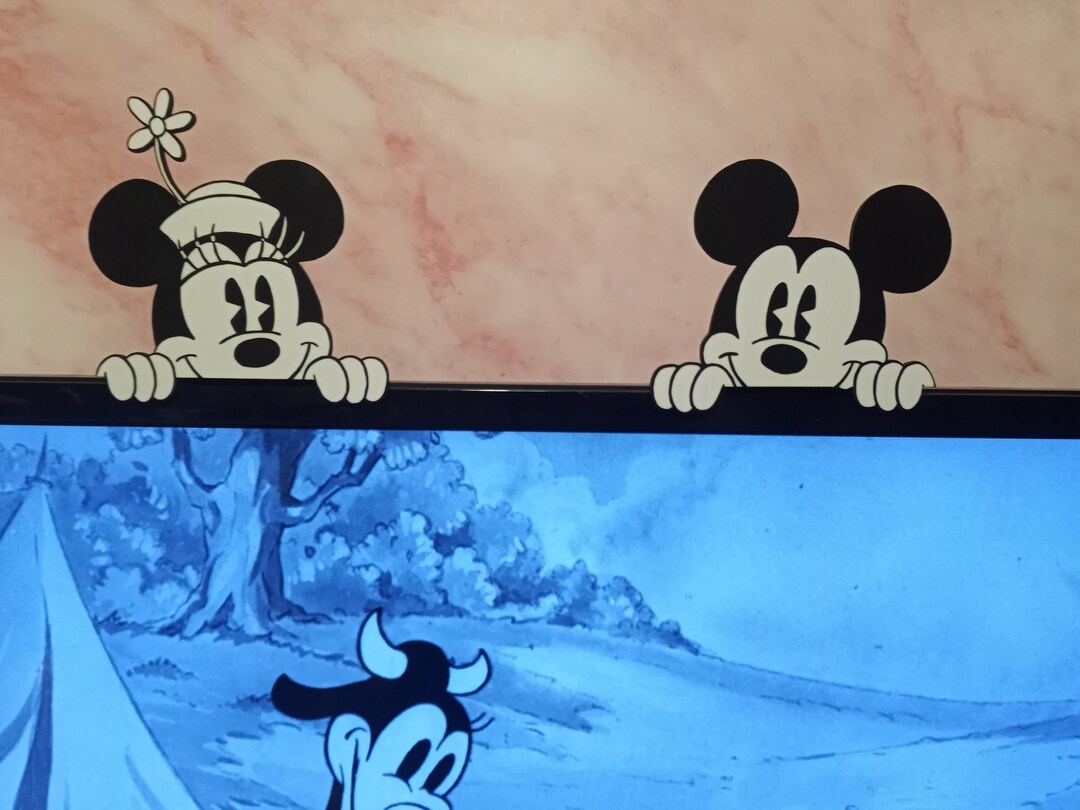 Mickey & Minnie TV / Computer Monitor Peeking Set - Etsy