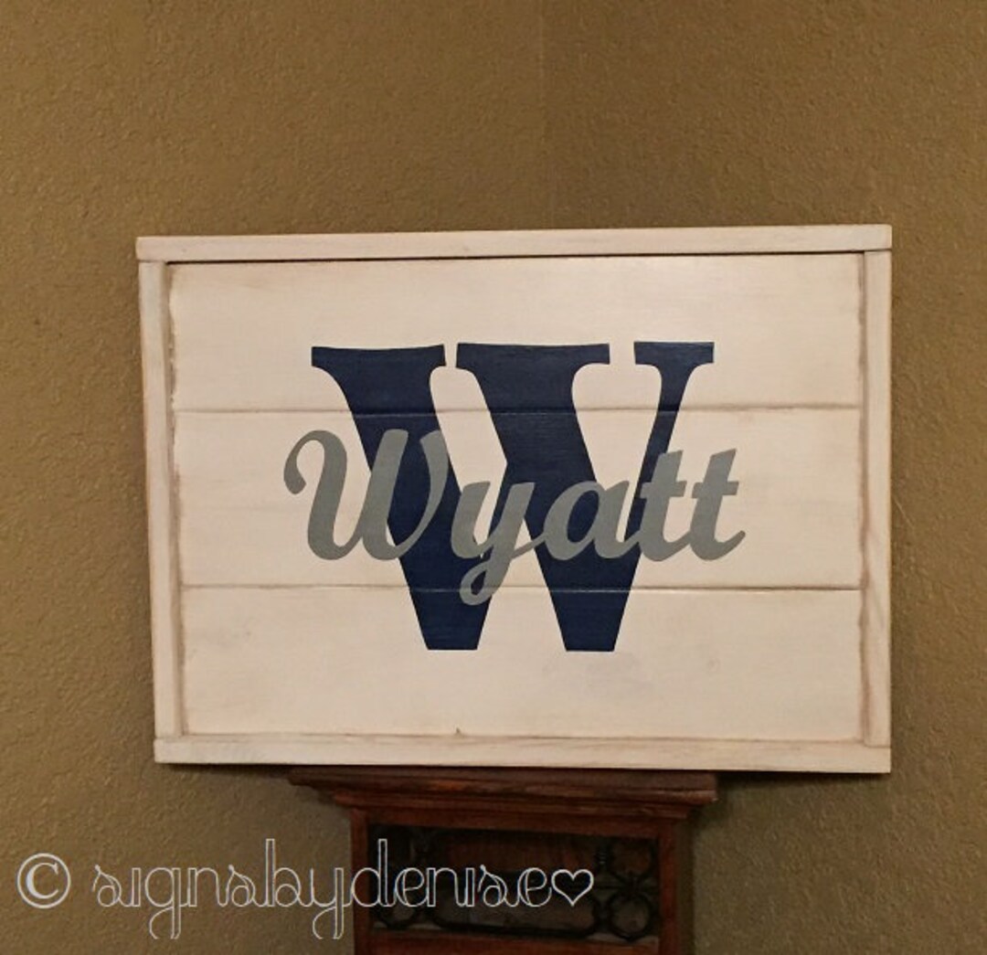 Personalized Wooden Pallet Name & Monogram Sign With Wood - Etsy