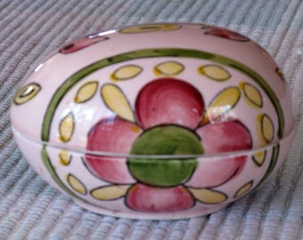 Ceramic Egg Box - Etsy