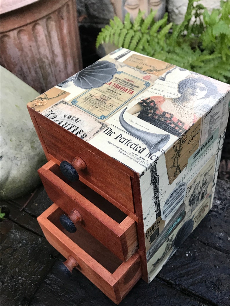 Upcycled Decoupage Brown Cream Vintage Girl Opera Musical Small Solid ...