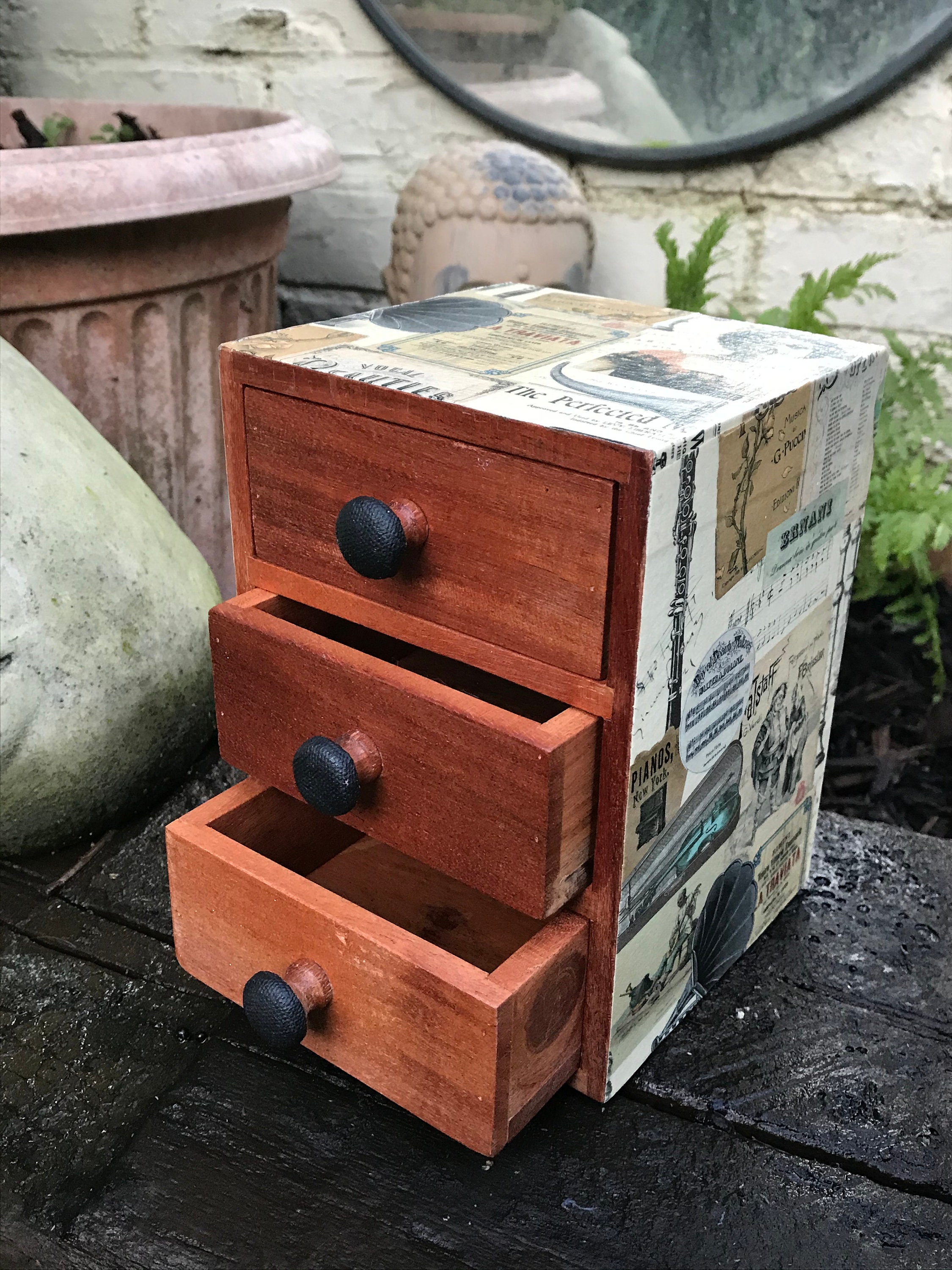 Upcycled Decoupage Brown Cream Vintage Girl Opera Musical Small Solid ...