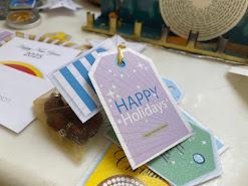 Happy Holidays Gift Tags-happy Holidays Season Hanukkah Merry Christmas ...