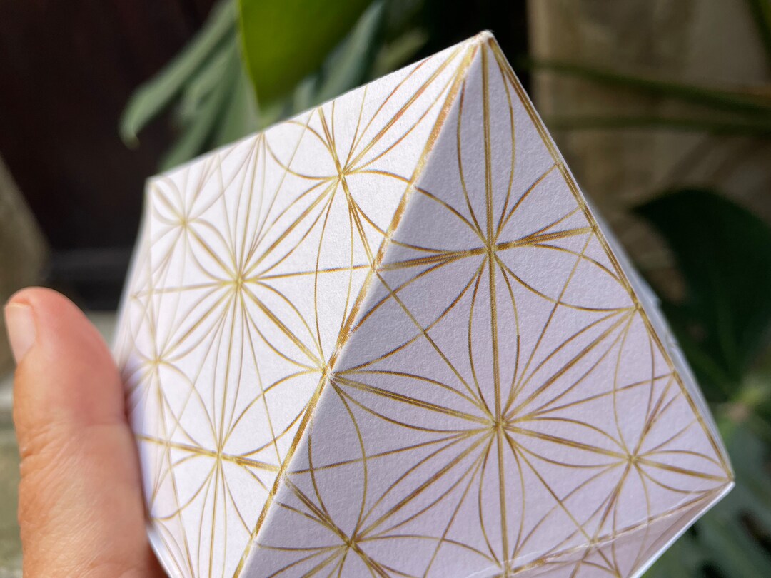 Deltoid Paper Model-3d Papercraft DIY Template-printable Gold Décor ...