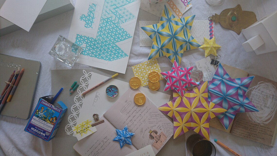 Hanukkah Decorations 3D Dreidel-paper Crafts-coloring Template ...