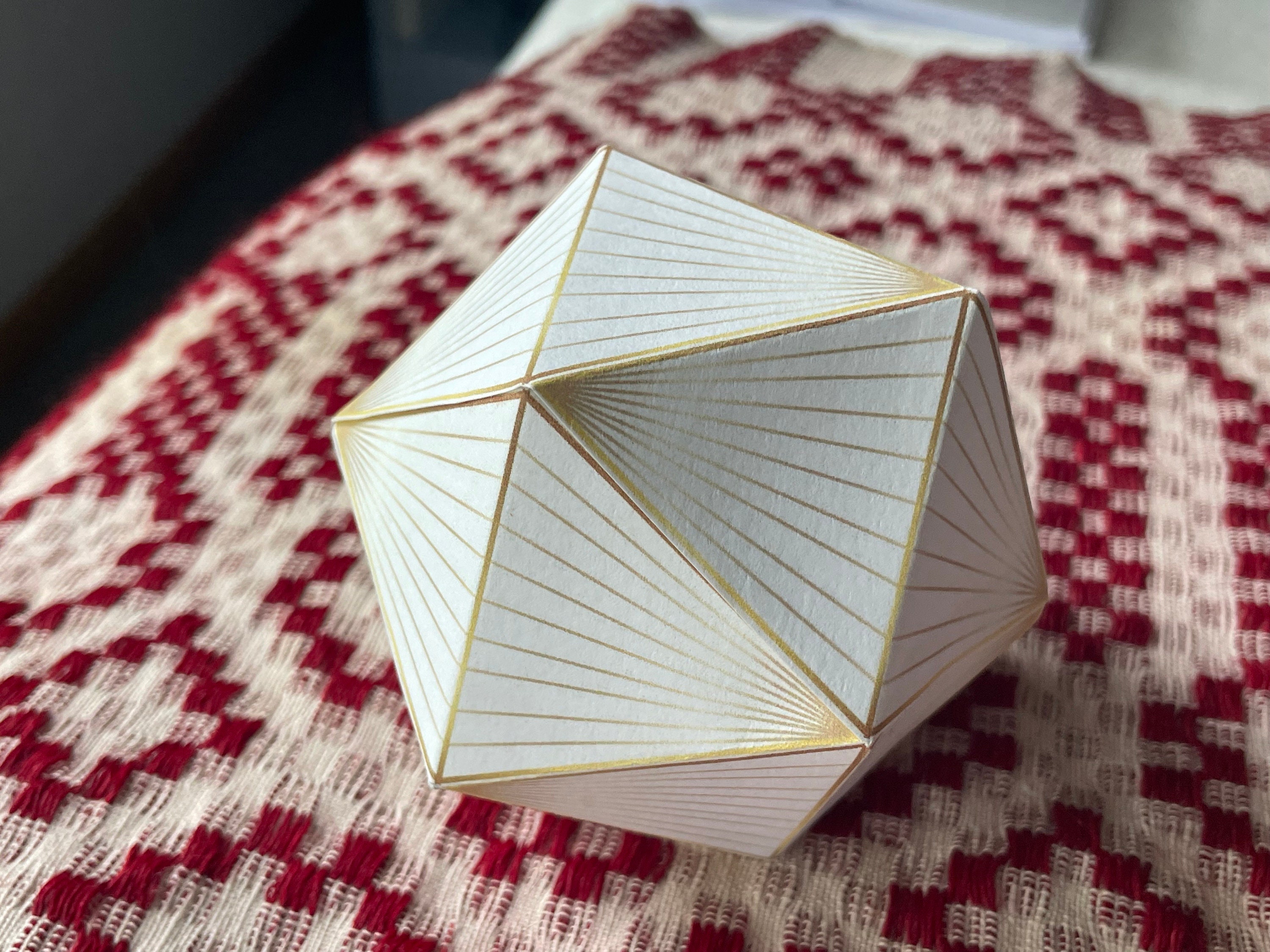 Icosahedron 3D Papercraft Gold Model Template-home Décor Ideas-platonic ...
