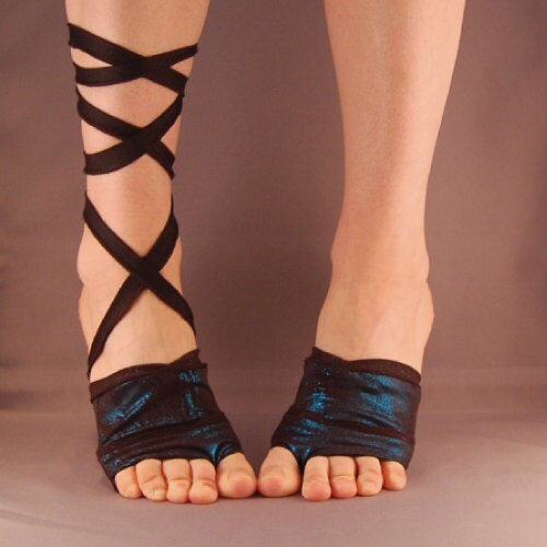 LeoToes - Etsy