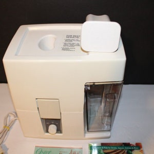 Vintage Oster Automatic Juice Extractor Model 323-08 Retro Juicer ...