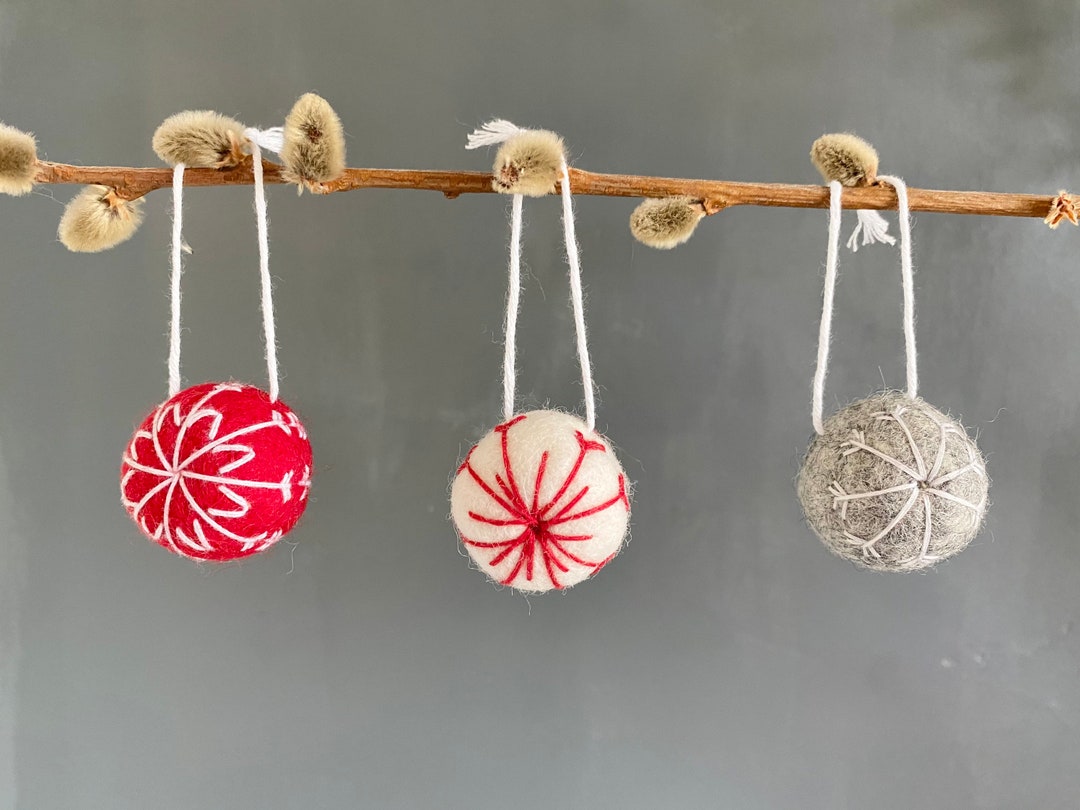 Felt Ornament W/ Stitched Snow Flake - Scandinavian Wool Snowflake ...