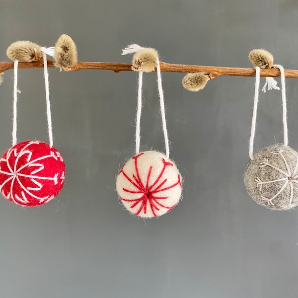 Felt Bauble - Etsy