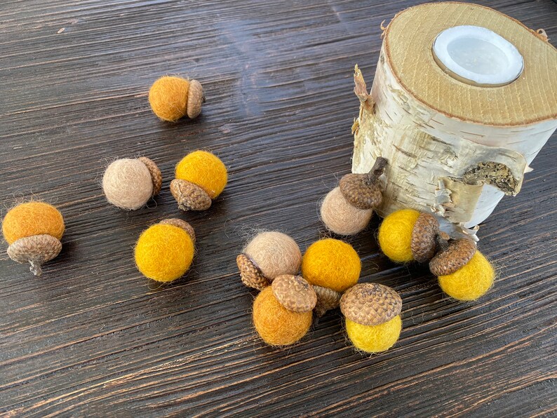 Custom Shades of Gold Felted Wool Acorns - Acorn Ornament - Acorn ...