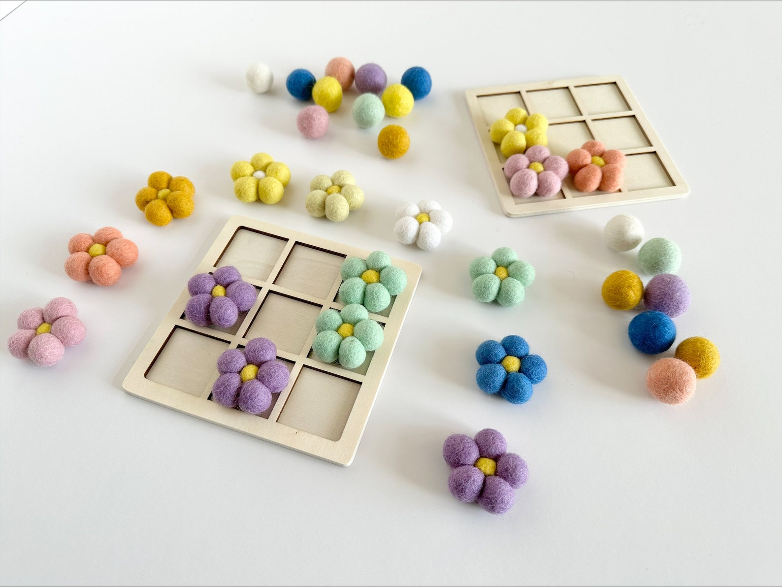 Floral Tic Tac Toe Set - Daisy Easter Basket Gift - Wool Flowers or ...