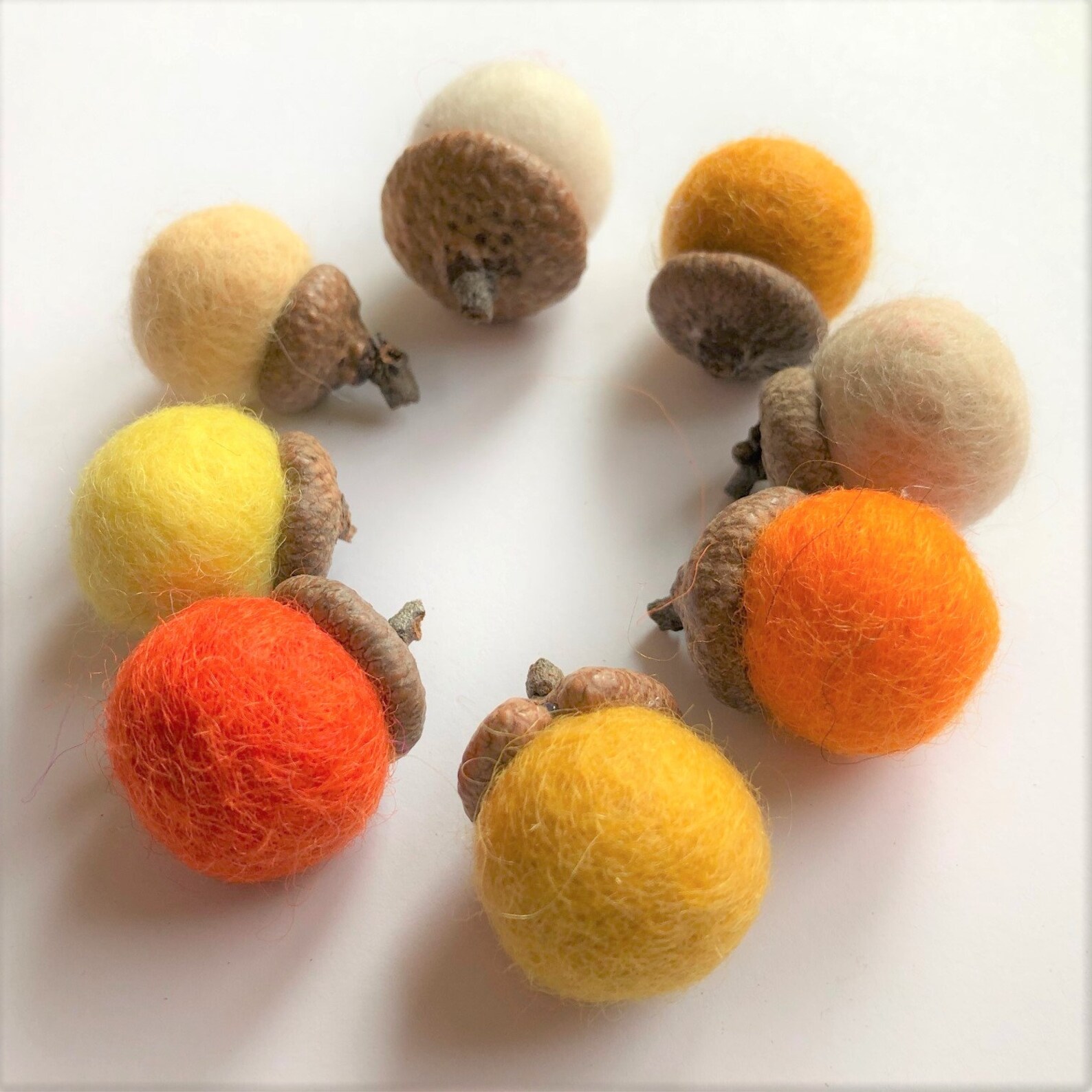 Custom Felted Wool Acorns - Loose Acorn Ornaments or Garland - Fall ...