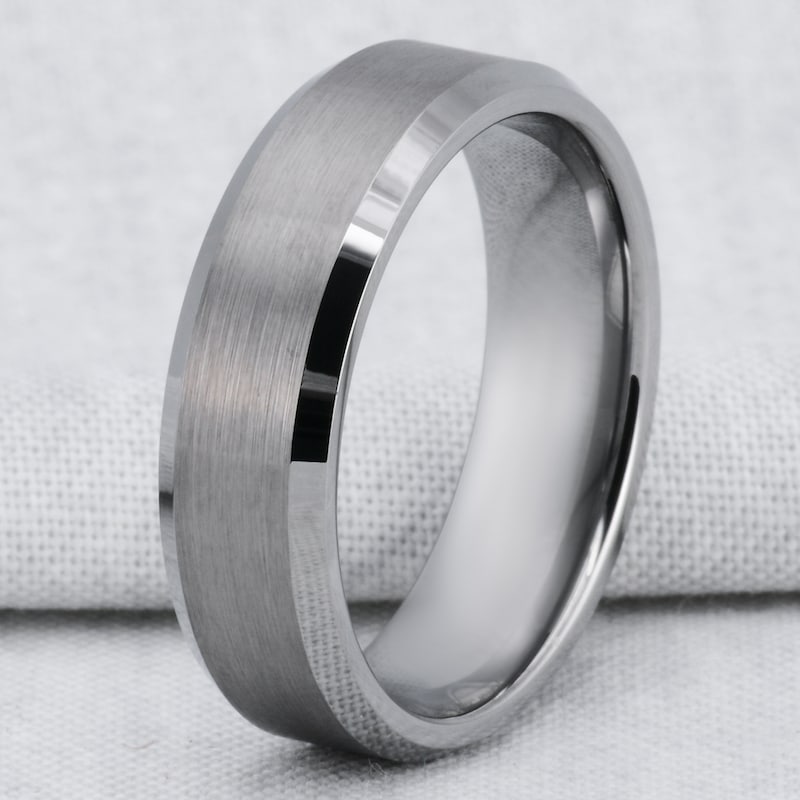 7mm Wedding Band - Etsy