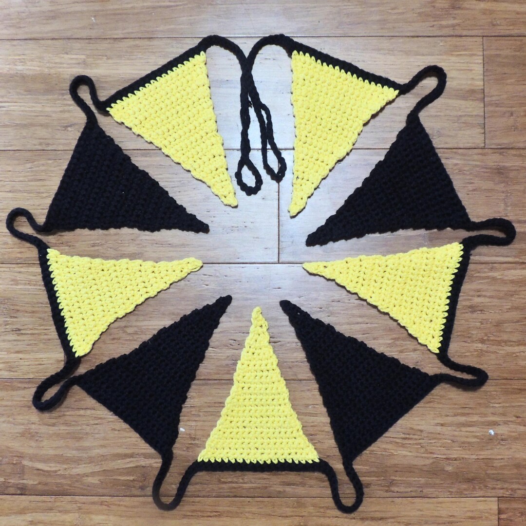 Basic Bunting Easy Crochet Pattern PDF | Indoor or Outdoor | Brighten ...