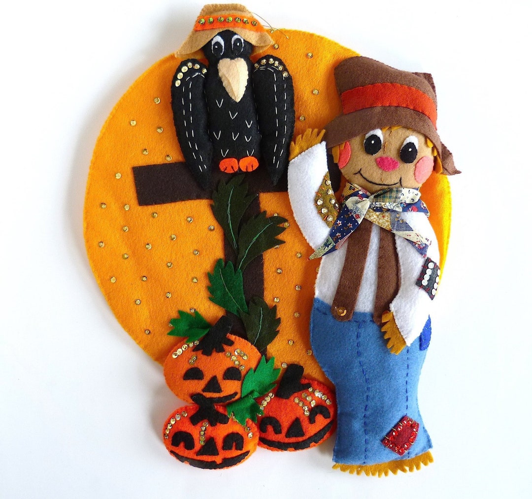 Felt Scarecrow Wall or Door Hanger - for Fall, Harvest, Autumn or ...