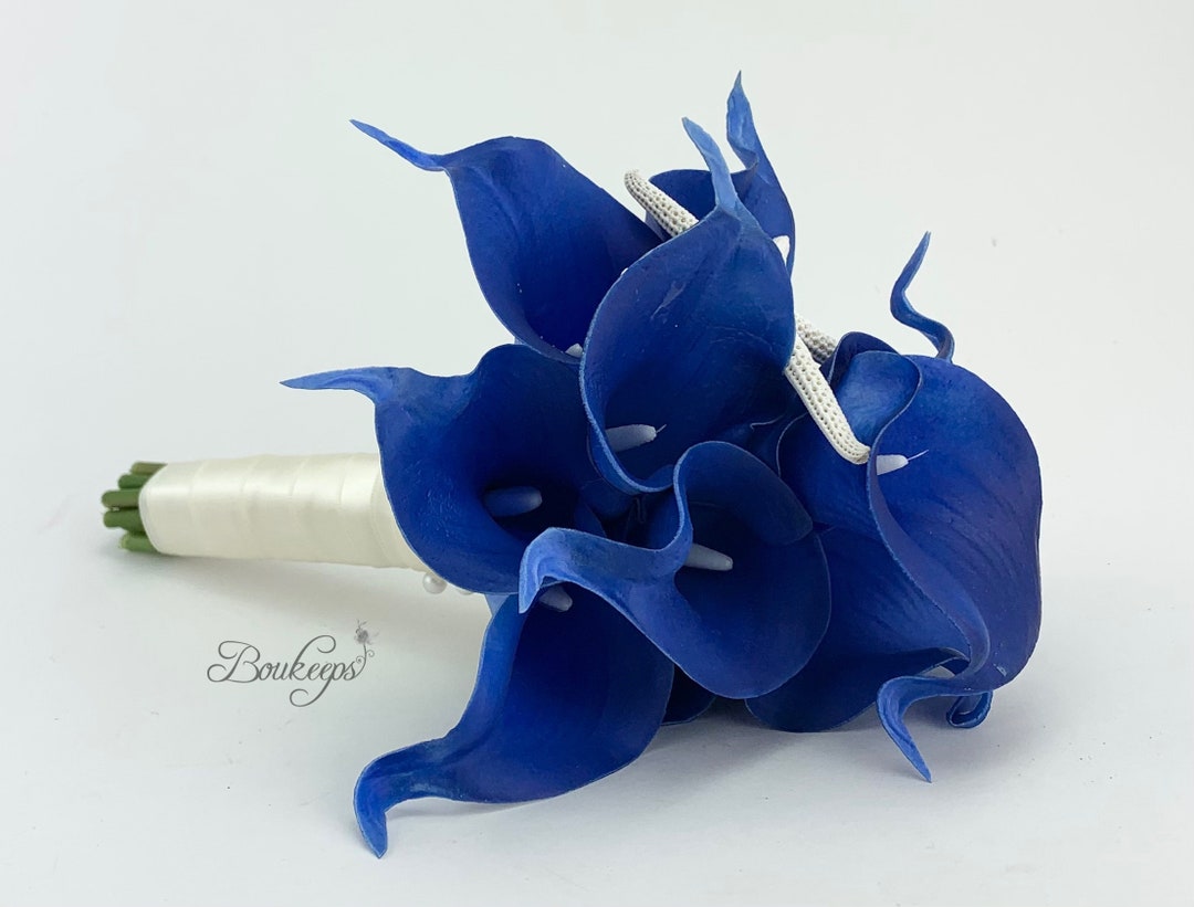 CHOOSE RIBBON COLOR - Royal Blue Calla Lily Bouquet With Starfish ...