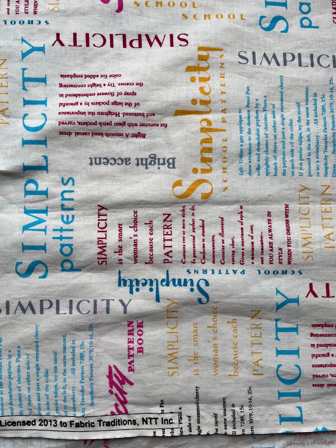 DESTASH Fabric 18 by 44 Inches Fabric Traditions 2013 Simplicity ...