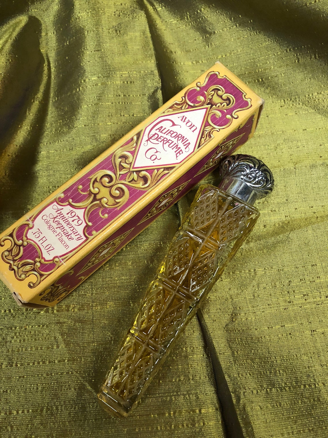 1979 AVON Anniversary Keepsake Perfume FLACON With Original Box ...