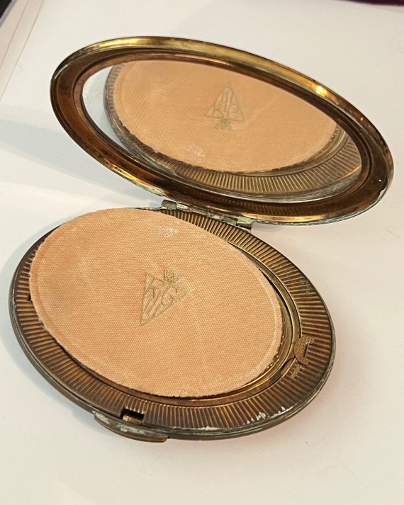 1950s Vintage KIGU Powder COMPACT with Original Puff … - Gem