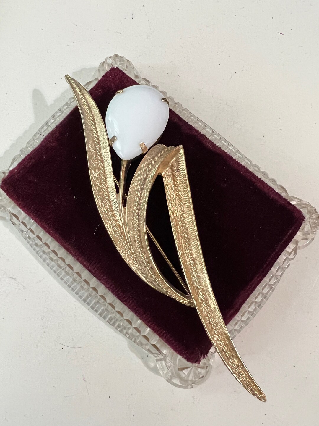 60s Vintage SARAH COVENTRY Stylized Flower BROOCH Signed (c)sarah Cov ...