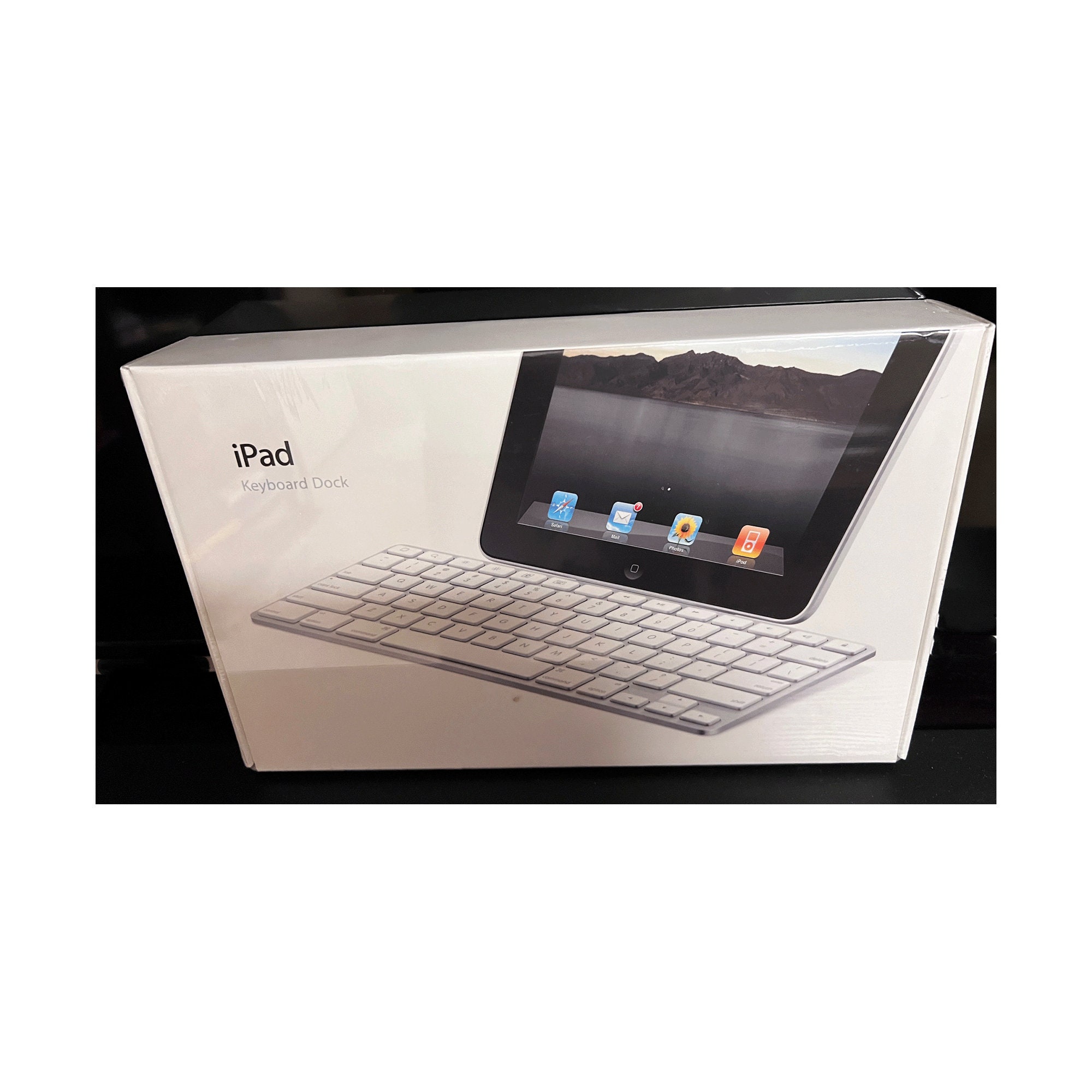 IPad Keyboard Dock for Pads 1,2,3 (new Never Opened) - Etsy