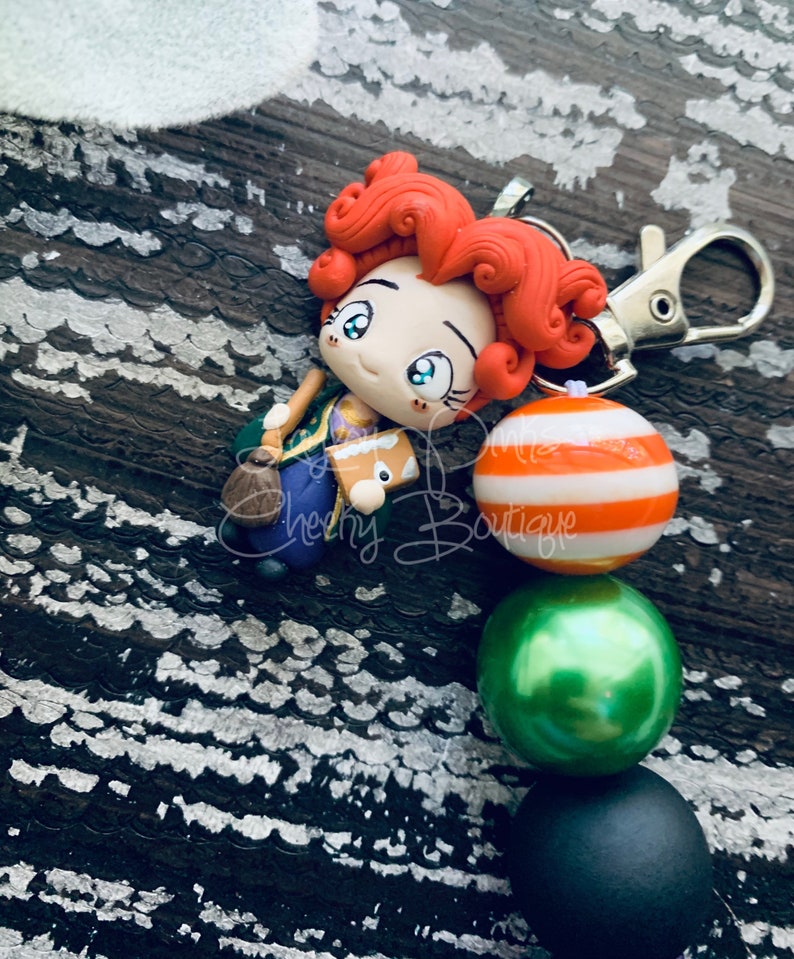 Hocus Pocus Sanderson Sisters and Dani Clay Keychains - Etsy