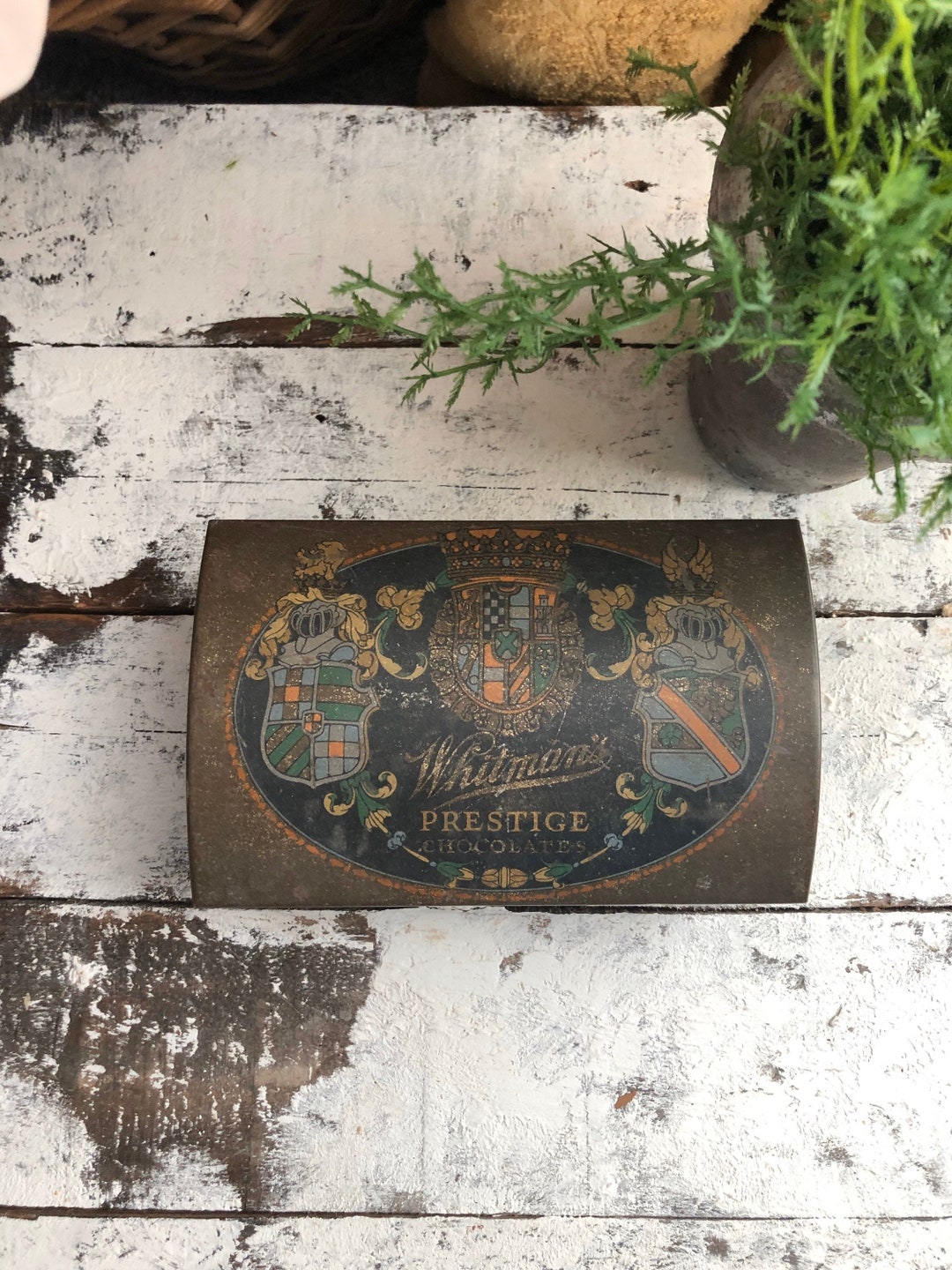 Whitman's Prestige Chocolate Tin Coat of Arms Masculine Tin - Etsy