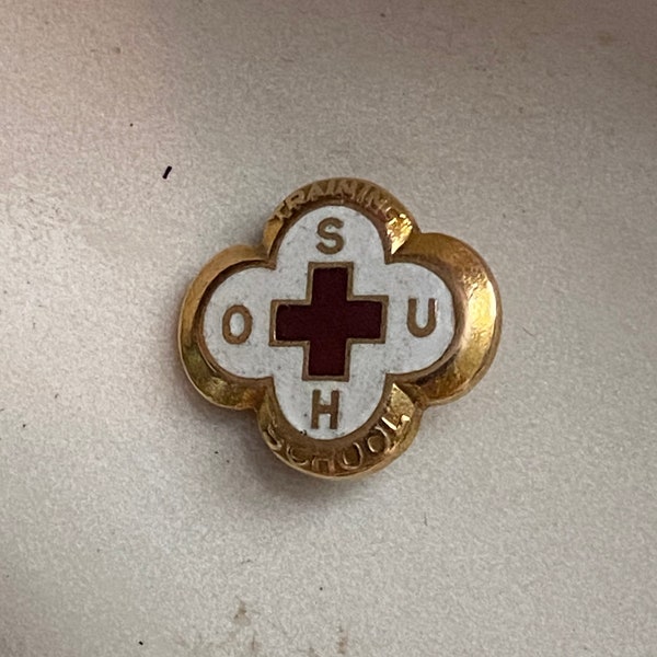 14k Gold Nursing Pin - Etsy