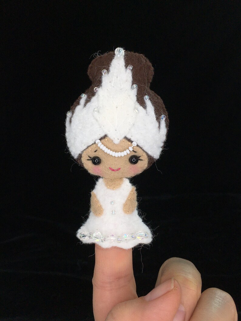 Swan Princess Finger Puppet - Etsy