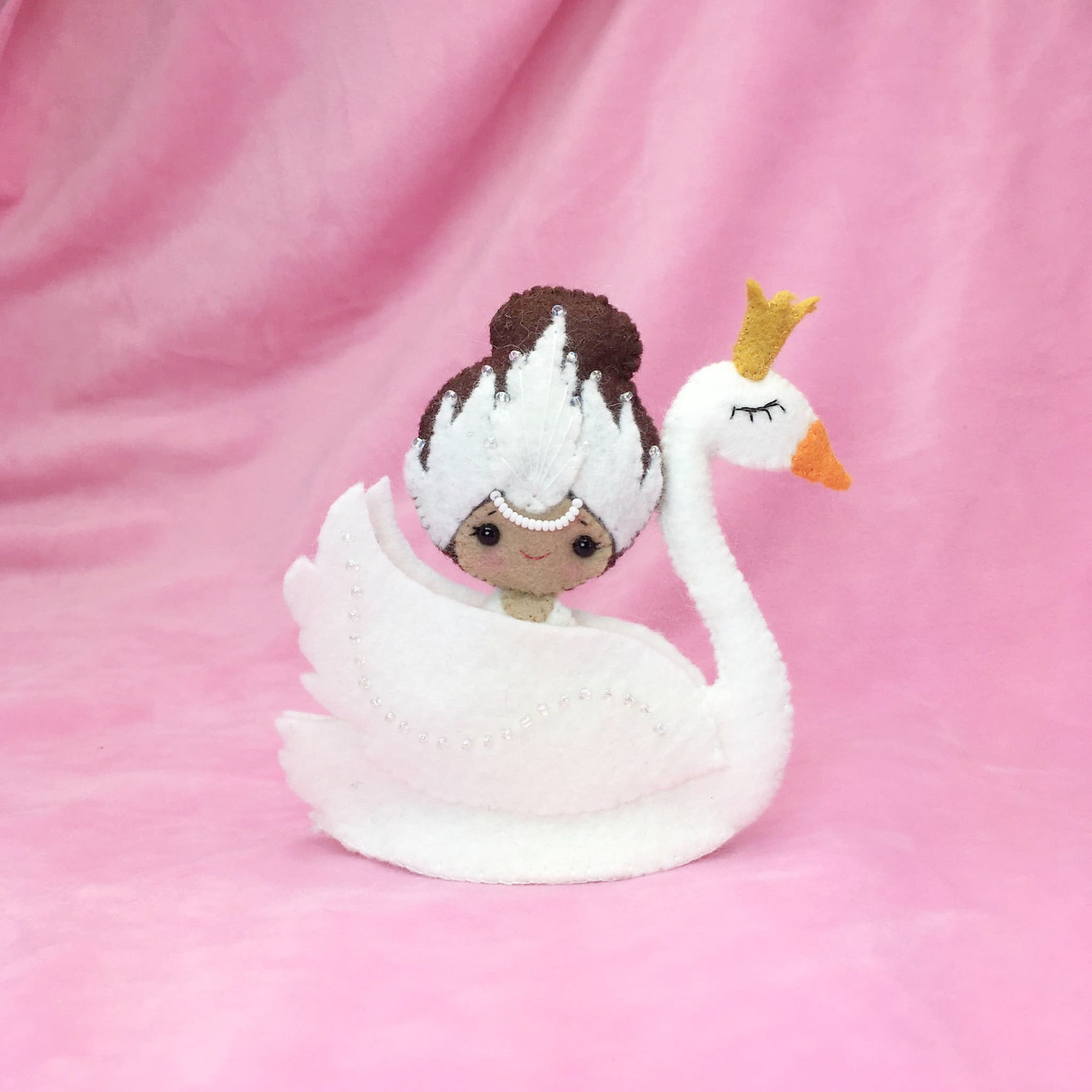 Swan Princess Finger Puppet - Etsy