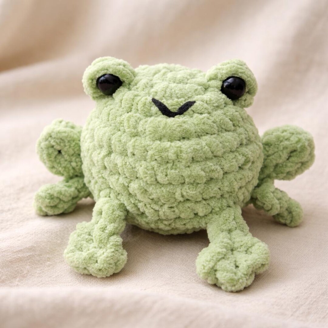 No Sew Crochet Frog Pattern | Mini Frog Amigurumi | Cute Frog Bag Charm ...