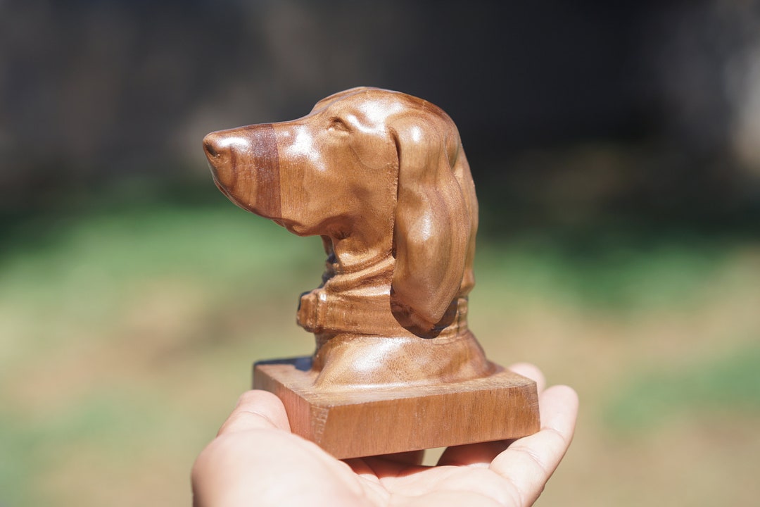 Coon Hound Figurine or Sculpture. Made of Solid Walnut and Different ...